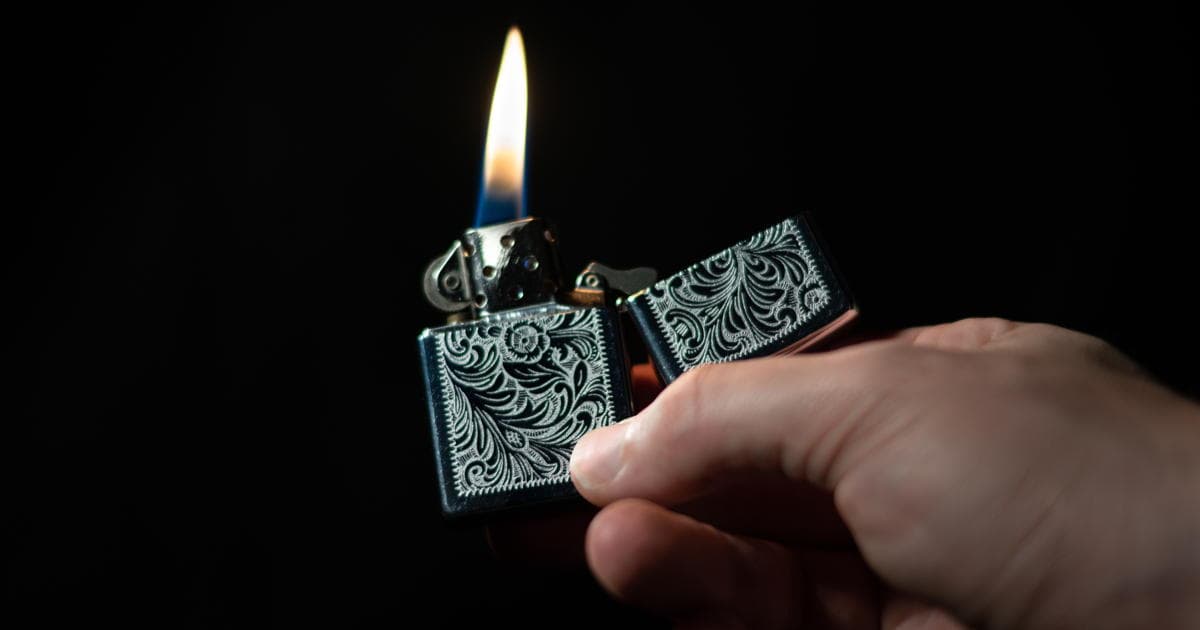 Los 8 Mejores Mecheros para Puros